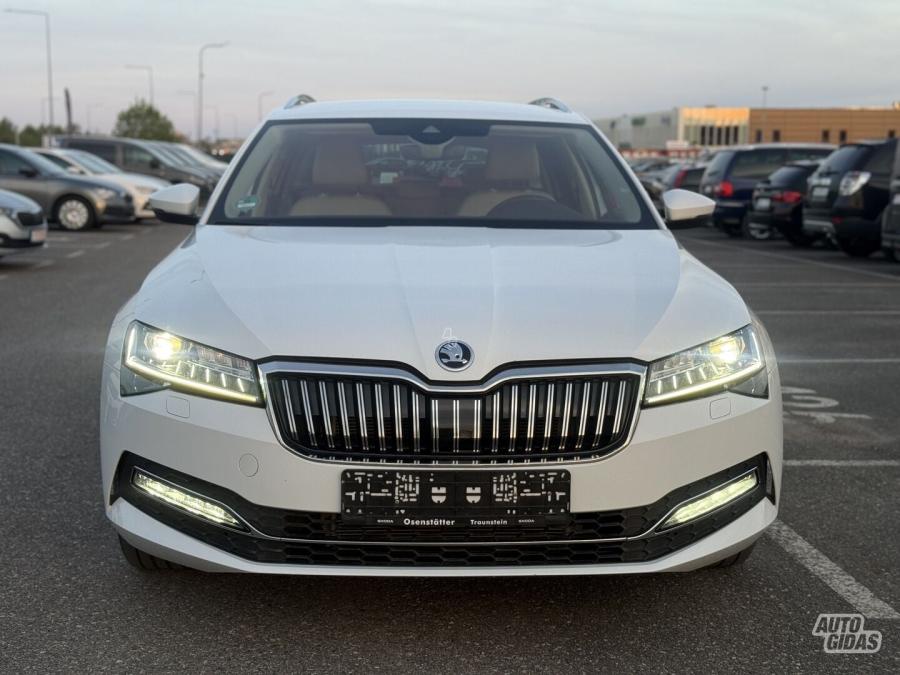 White Skoda SuperB 2023 in Vilnius, with an engine capacity of 2.00 L and mileage of 235 thousand km for 17500 €, photo 10 on AUTOMOTO.COM.LV