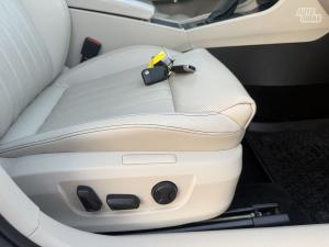 White Skoda SuperB 2023 in Vilnius, with an engine capacity of 2.00 L and mileage of 235 thousand km for 17500 €, photo 23 on AUTOMOTO.COM.LV