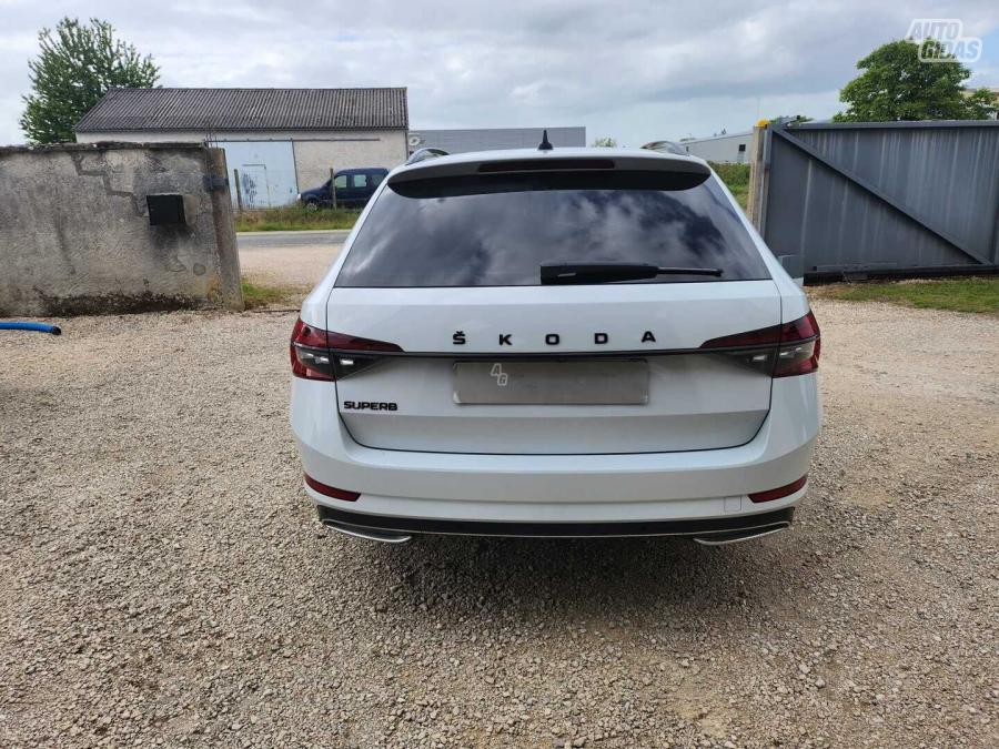White Skoda SuperB 2023 in Vilnius, with an engine capacity of 2.00 L and mileage of 268 thousand km for 17700 €, photo 6 on AUTOMOTO.COM.LV