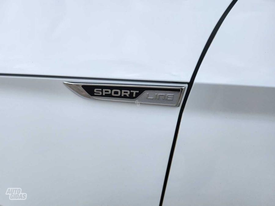 White Skoda SuperB 2023 in Vilnius, with an engine capacity of 2.00 L and mileage of 268 thousand km for 17700 €, photo 9 on AUTOMOTO.COM.LV