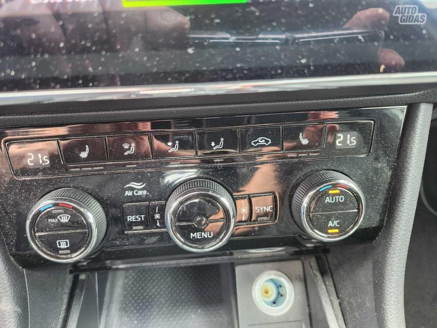 White Skoda SuperB 2023 in Vilnius, with an engine capacity of 2.00 L and mileage of 268 thousand km for 17700 €, photo 16 on AUTOMOTO.COM.LV