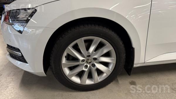 White Skoda SuperB 2023 in Riga, with an engine capacity of 1.50 L and mileage of 48 thousand km for 25400 €, photo 7 on AUTOMOTO.COM.LV