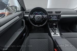 Balts Skoda SuperB 2023 Tallina, ar dzinēja tilpumu 1.50 L un nobraukumu 53 tūkst. km par 27100 €, foto 10 vietnē AUTOMOTO.COM.LV