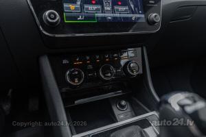 Balts Skoda SuperB 2023 Tallina, ar dzinēja tilpumu 1.50 L un nobraukumu 53 tūkst. km par 27100 €, foto 13 vietnē AUTOMOTO.COM.LV