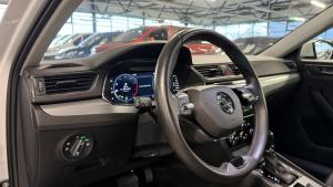 Balts Skoda SuperB 2023 Rīga, ar dzinēja tilpumu 1.50 L un nobraukumu 48 tūkst. km par 2540000 €, foto 19 vietnē AUTOMOTO.COM.LV