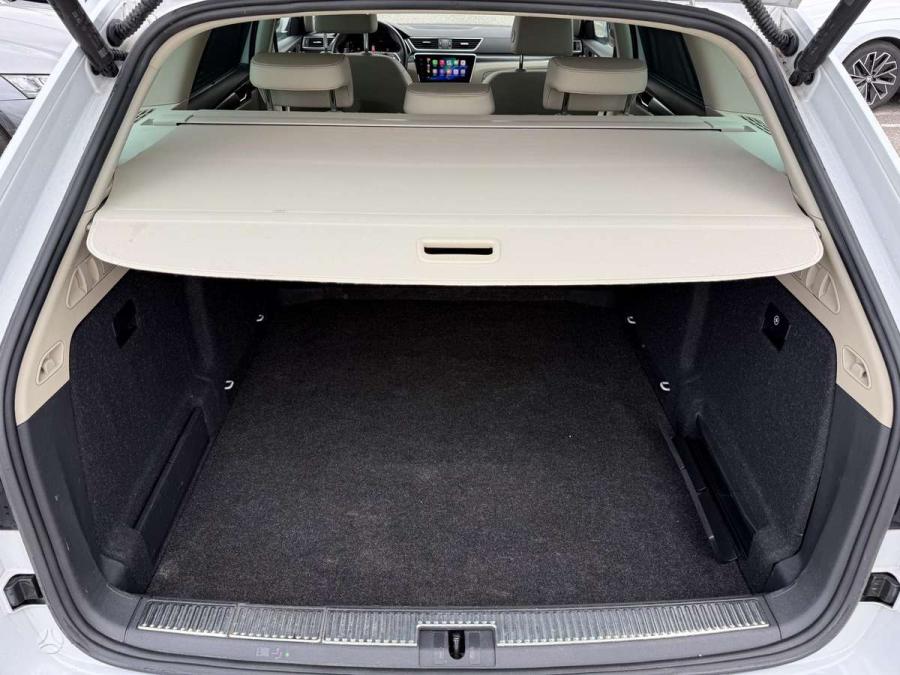 Balts Skoda SuperB 2023 Viļņa, ar dzinēja tilpumu 1.97 L un nobraukumu 235 tūkst. km par 17500 €, foto 17 vietnē AUTOMOTO.COM.LV