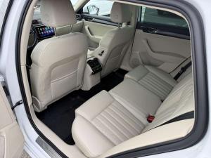 Balts Skoda SuperB 2023 Viļņa, ar dzinēja tilpumu 1.97 L un nobraukumu 235 tūkst. km par 17500 €, foto 24 vietnē AUTOMOTO.COM.LV