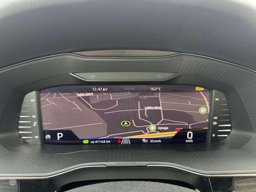 Balts Skoda SuperB 2023 Viļņa, ar dzinēja tilpumu 1.97 L un nobraukumu 235 tūkst. km par 17500 €, foto 33 vietnē AUTOMOTO.COM.LV