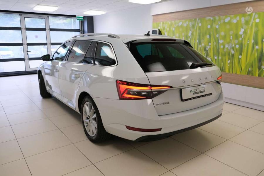 Balts Skoda SuperB 2023 Viļņa, ar dzinēja tilpumu 1.98 L un nobraukumu 142 tūkst. km par 23500 €, foto 5 vietnē AUTOMOTO.COM.LV
