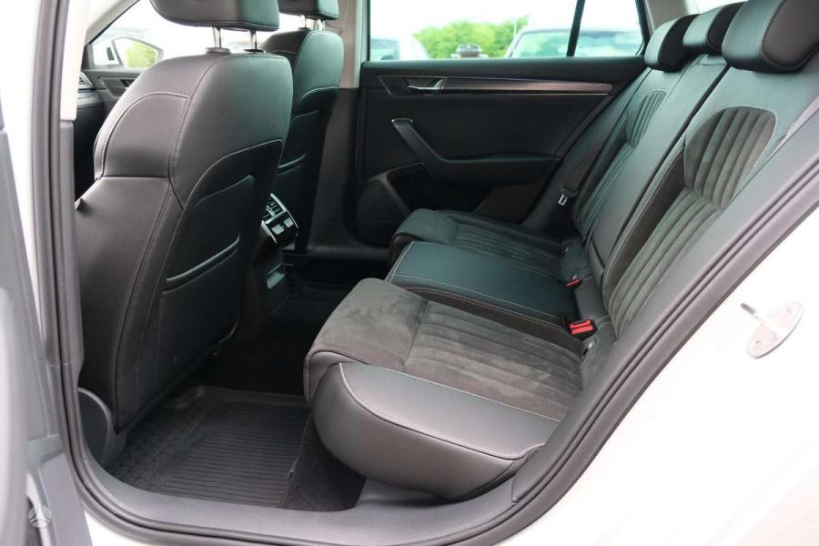 Balts Skoda SuperB 2023 Viļņa, ar dzinēja tilpumu 1.98 L un nobraukumu 142 tūkst. km par 23500 €, foto 9 vietnē AUTOMOTO.COM.LV