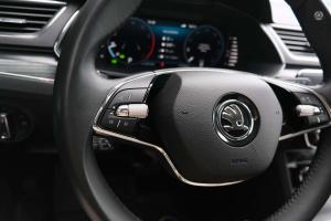 Balts Skoda SuperB 2023 Viļņa, ar dzinēja tilpumu 1.98 L un nobraukumu 142 tūkst. km par 23500 €, foto 22 vietnē AUTOMOTO.COM.LV