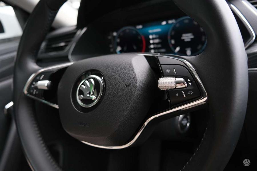 Balts Skoda SuperB 2023 Viļņa, ar dzinēja tilpumu 1.98 L un nobraukumu 142 tūkst. km par 23500 €, foto 23 vietnē AUTOMOTO.COM.LV