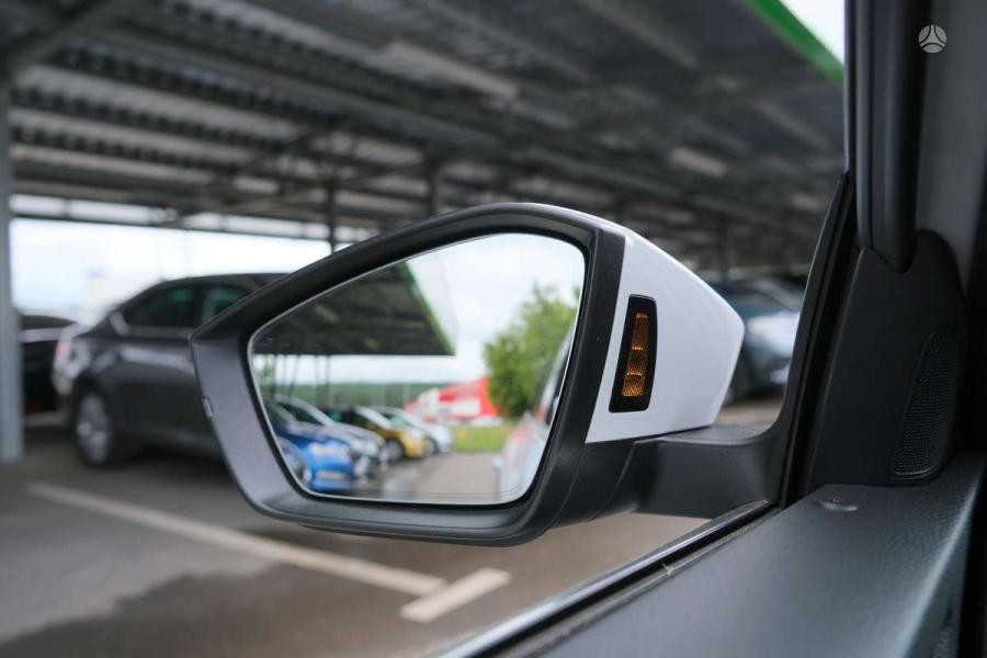 Balts Skoda SuperB 2023 Viļņa, ar dzinēja tilpumu 1.98 L un nobraukumu 142 tūkst. km par 23500 €, foto 29 vietnē AUTOMOTO.COM.LV