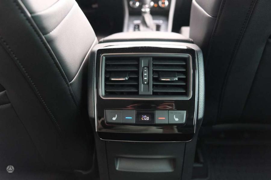 Balts Skoda SuperB 2023 Viļņa, ar dzinēja tilpumu 1.98 L un nobraukumu 142 tūkst. km par 23500 €, foto 31 vietnē AUTOMOTO.COM.LV