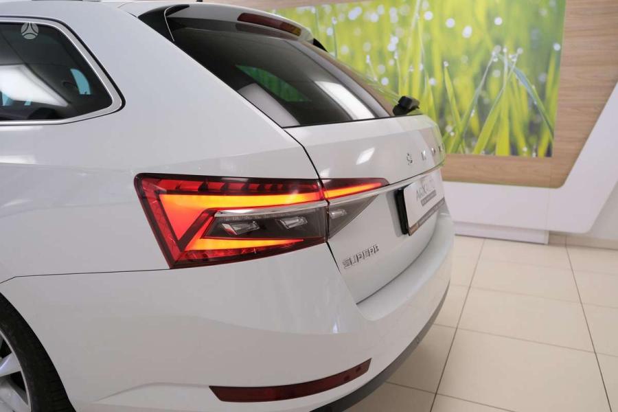 Balts Skoda SuperB 2023 Viļņa, ar dzinēja tilpumu 1.98 L un nobraukumu 142 tūkst. km par 23500 €, foto 36 vietnē AUTOMOTO.COM.LV