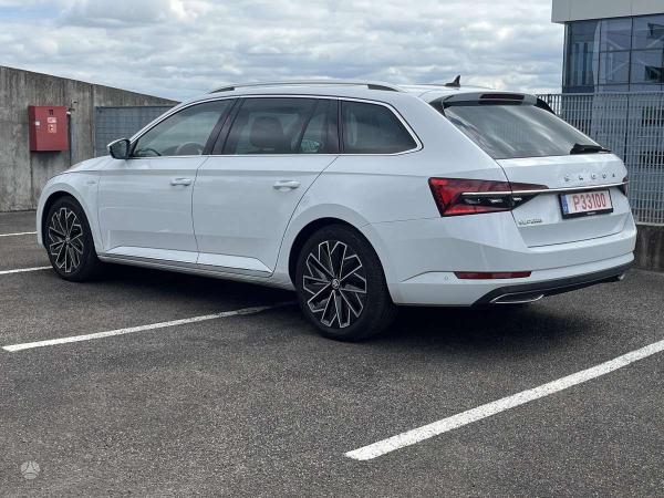 Balts Skoda SuperB 2023 Viļņa, ar dzinēja tilpumu 1.97 L un nobraukumu 182 tūkst. km par 19904 €, foto 2 vietnē AUTOMOTO.COM.LV