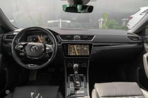 White Skoda SuperB 2023 in Vilnius, with an engine capacity of 2.00 L and mileage of 148 thousand km for 26700 €, photo 21 on AUTOMOTO.COM.LV