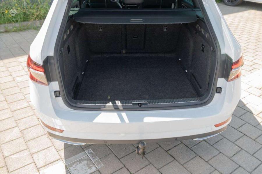 White Skoda SuperB 2023 in Vilnius, with an engine capacity of 2.00 L and mileage of 148 thousand km for 26700 €, photo 24 on AUTOMOTO.COM.LV