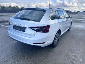 White Skoda SuperB 2023 in Vilnius, with an engine capacity of 1.40 L and mileage of 101 thousand km for 19900 €, photo 6 on AUTOMOTO.COM.LV
