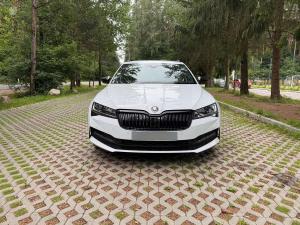 Balts Skoda SuperB 2023 Viļņa, ar dzinēja tilpumu 1.97 L un nobraukumu 274 tūkst. km par 17700 €, foto 3 vietnē AUTOMOTO.COM.LV