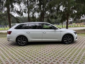 Balts Skoda SuperB 2023 Viļņa, ar dzinēja tilpumu 1.97 L un nobraukumu 274 tūkst. km par 17700 €, foto 5 vietnē AUTOMOTO.COM.LV