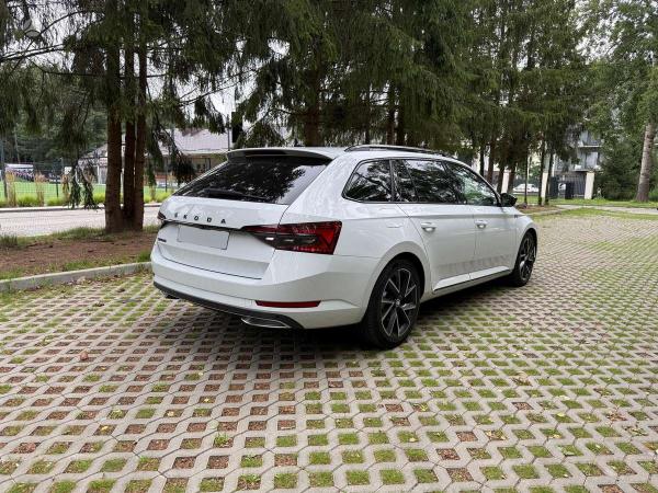 Balts Skoda SuperB 2023 Viļņa, ar dzinēja tilpumu 1.97 L un nobraukumu 274 tūkst. km par 17700 €, foto 6 vietnē AUTOMOTO.COM.LV