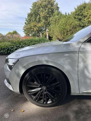 Balts Skoda SuperB 2023 Tauragė, ar dzinēja tilpumu 1.97 L un nobraukumu 298 tūkst. km par 16800 €, foto 10 vietnē AUTOMOTO.COM.LV