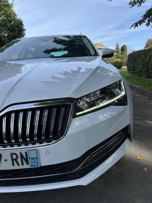 Balts Skoda SuperB 2023 Tauragė, ar dzinēja tilpumu 1.97 L un nobraukumu 298 tūkst. km par 16800 €, foto 11 vietnē AUTOMOTO.COM.LV