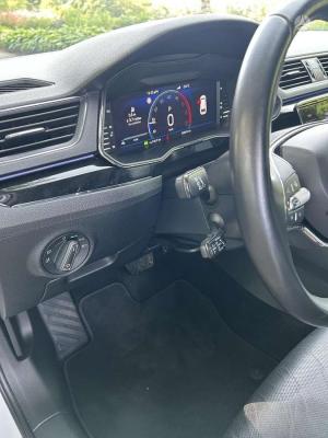 Balts Skoda SuperB 2023 Tauragė, ar dzinēja tilpumu 1.97 L un nobraukumu 298 tūkst. km par 16800 €, foto 16 vietnē AUTOMOTO.COM.LV