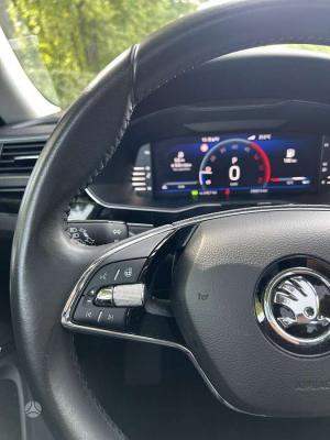 Balts Skoda SuperB 2023 Tauragė, ar dzinēja tilpumu 1.97 L un nobraukumu 298 tūkst. km par 16800 €, foto 34 vietnē AUTOMOTO.COM.LV