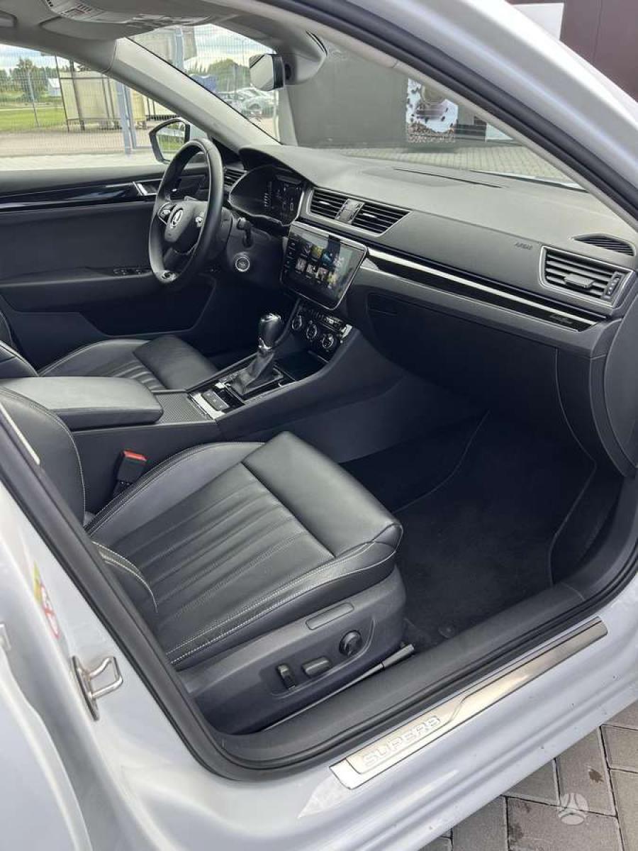 White Skoda SuperB 2023 in Taurage, with an engine capacity of 1.97 L and mileage of 274 thousand km for 16800 €, photo 19 on AUTOMOTO.COM.LV