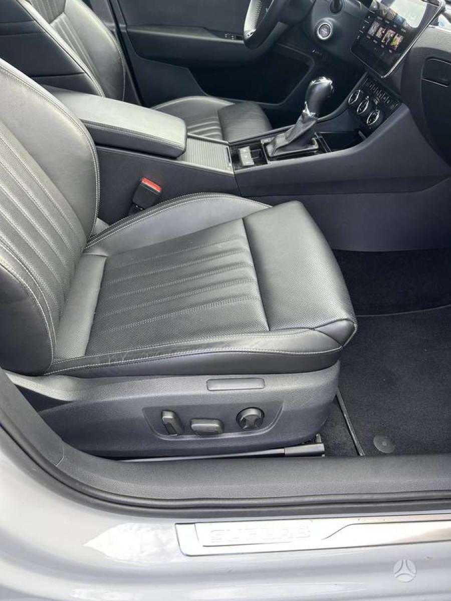 White Skoda SuperB 2023 in Taurage, with an engine capacity of 1.97 L and mileage of 274 thousand km for 16800 €, photo 20 on AUTOMOTO.COM.LV