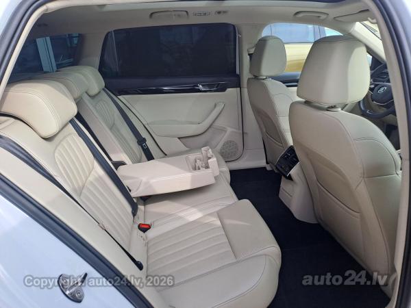 White Skoda SuperB 2023 in Tartu, with an engine capacity of 2.00 L and mileage of 191 thousand km for 24900 €, photo 7 on AUTOMOTO.COM.LV