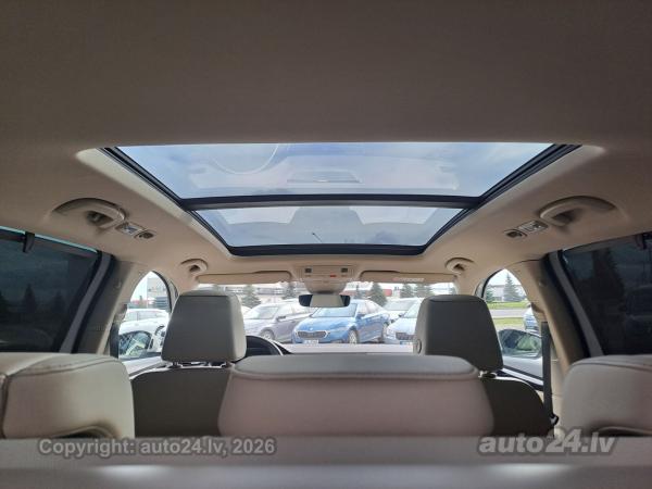 White Skoda SuperB 2023 in Tartu, with an engine capacity of 2.00 L and mileage of 191 thousand km for 24900 €, photo 8 on AUTOMOTO.COM.LV