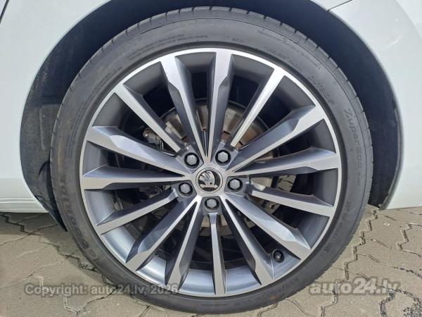 White Skoda SuperB 2023 in Tartu, with an engine capacity of 2.00 L and mileage of 191 thousand km for 24900 €, photo 10 on AUTOMOTO.COM.LV