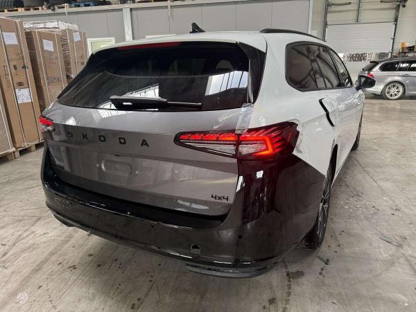 Balts Skoda SuperB 2026 Viļņa, ar dzinēja tilpumu 1.97 L un nobraukumu 1 tūkst. km par 18900 €, foto 6 vietnē AUTOMOTO.COM.LV
