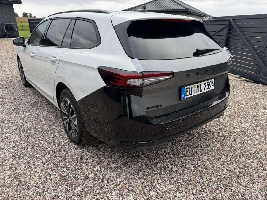 Balts Skoda SuperB 2026 Alīta, ar dzinēja tilpumu 1.97 L un nobraukumu 1 tūkst. km par 19900 €, foto 7 vietnē AUTOMOTO.COM.LV