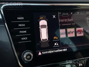Yellow Skoda SuperB 2019 in Riga, with an engine capacity of 1.50 L and mileage of 90 thousand km for 16900 €, photo 23 on AUTOMOTO.COM.LV