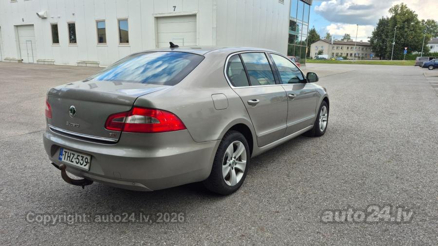 Dzeltens Skoda SuperB 2010 Tartu, ar dzinēja tilpumu 2.00 L un nobraukumu 311 tūkst. km par 3799 €, foto 3 vietnē AUTOMOTO.COM.LV