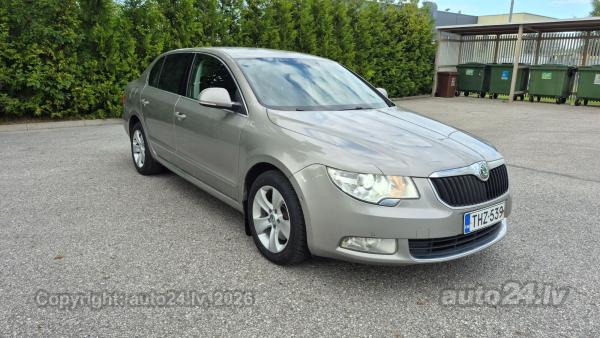 Dzeltens Skoda SuperB 2010 Tartu, ar dzinēja tilpumu 2.00 L un nobraukumu 311 tūkst. km par 3799 €, foto 4 vietnē AUTOMOTO.COM.LV