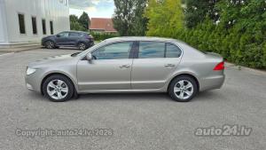 Dzeltens Skoda SuperB 2010 Tartu, ar dzinēja tilpumu 2.00 L un nobraukumu 311 tūkst. km par 3799 €, foto 9 vietnē AUTOMOTO.COM.LV