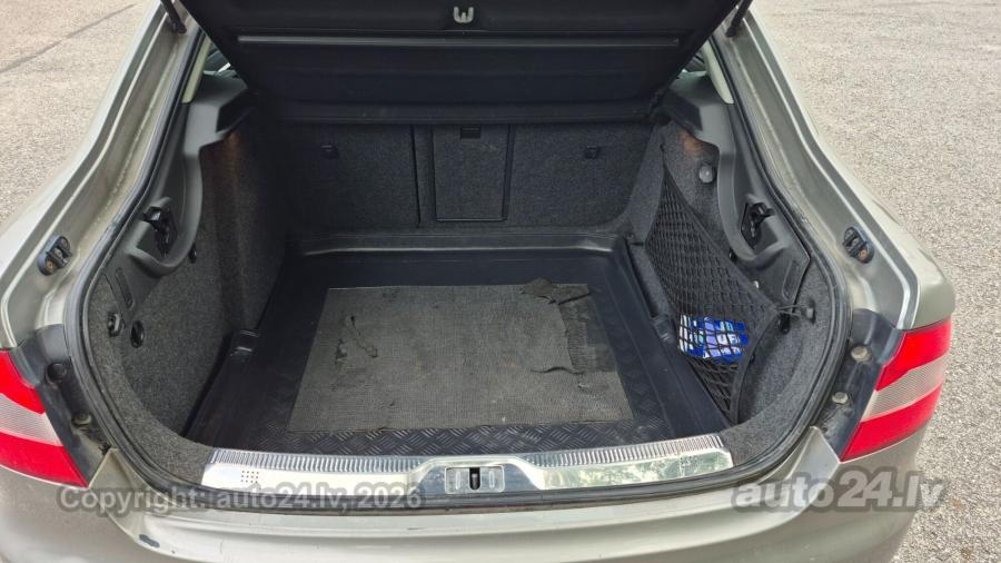 Dzeltens Skoda SuperB 2010 Tartu, ar dzinēja tilpumu 2.00 L un nobraukumu 311 tūkst. km par 3799 €, foto 22 vietnē AUTOMOTO.COM.LV
