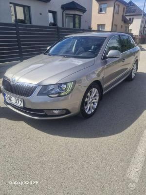 Yellow Skoda SuperB 2015 in Vilkaviskis, with an engine capacity of 1.97 L and mileage of 218 thousand km for 7500 €, photo  on AUTOMOTO.COM.LV