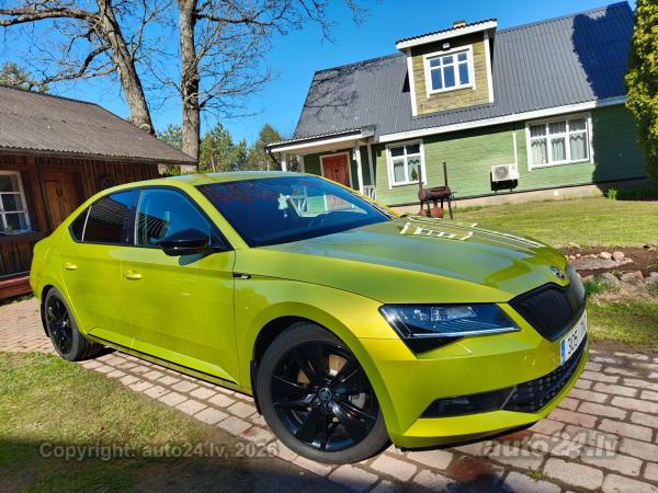 Yellow Skoda SuperB 2019 in Narva, with an engine capacity of 1.50 L and mileage of 122 thousand km for 19500 €, photo 1 on AUTOMOTO.COM.LV