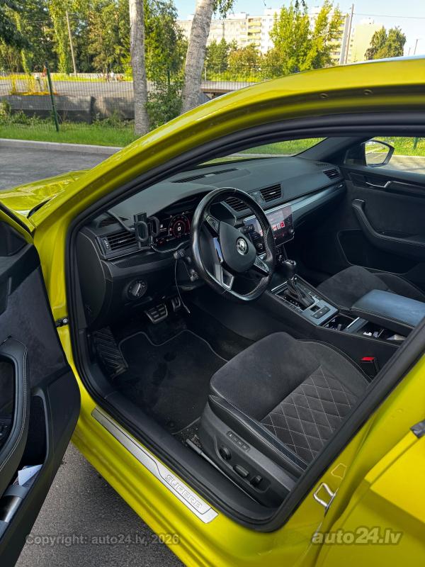Yellow Skoda SuperB 2020 in Tallinn, with an engine capacity of 1.50 L and mileage of 102 thousand km for 23900 €, photo 3 on AUTOMOTO.COM.LV