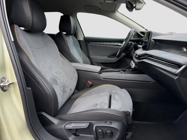 Dzeltens Skoda SuperB 2024 Pērnava, ar dzinēja tilpumu 1.50 L un nobraukumu 35 tūkst. km par 34600 €, foto 5 vietnē AUTOMOTO.COM.LV