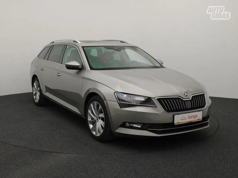 Yellow Skoda SuperB 2016 in Vilnius, with an engine capacity of 2.00 L and mileage of 298 thousand km for 10999 €, photo 11 on AUTOMOTO.COM.LV