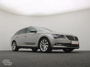 Yellow Skoda SuperB 2016 in Vilnius, with an engine capacity of 2.00 L and mileage of 298 thousand km for 10999 €, photo 12 on AUTOMOTO.COM.LV
