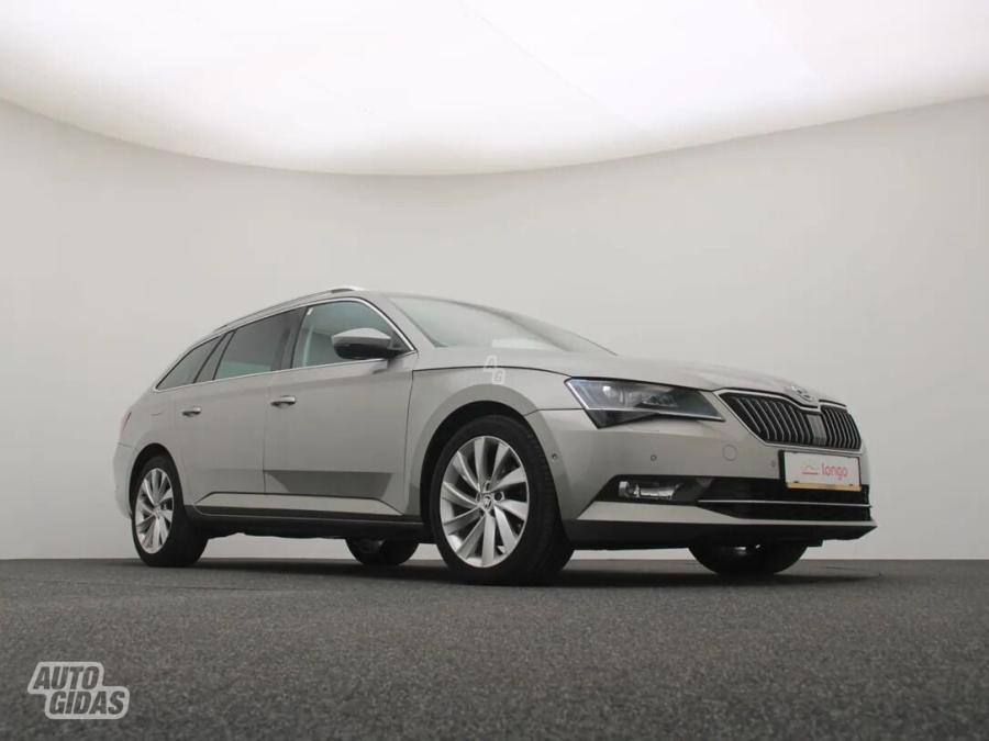 Yellow Skoda SuperB 2016 in Vilnius, with an engine capacity of 2.00 L and mileage of 298 thousand km for 10999 €, photo 12 on AUTOMOTO.COM.LV