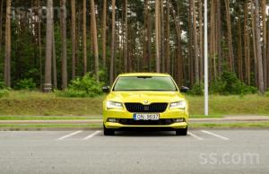 Dzeltens Skoda SuperB 2019 Rīga, ar dzinēja tilpumu 1.50 L un nobraukumu 91 tūkst. km par 19190 €, foto 4 vietnē AUTOMOTO.COM.LV